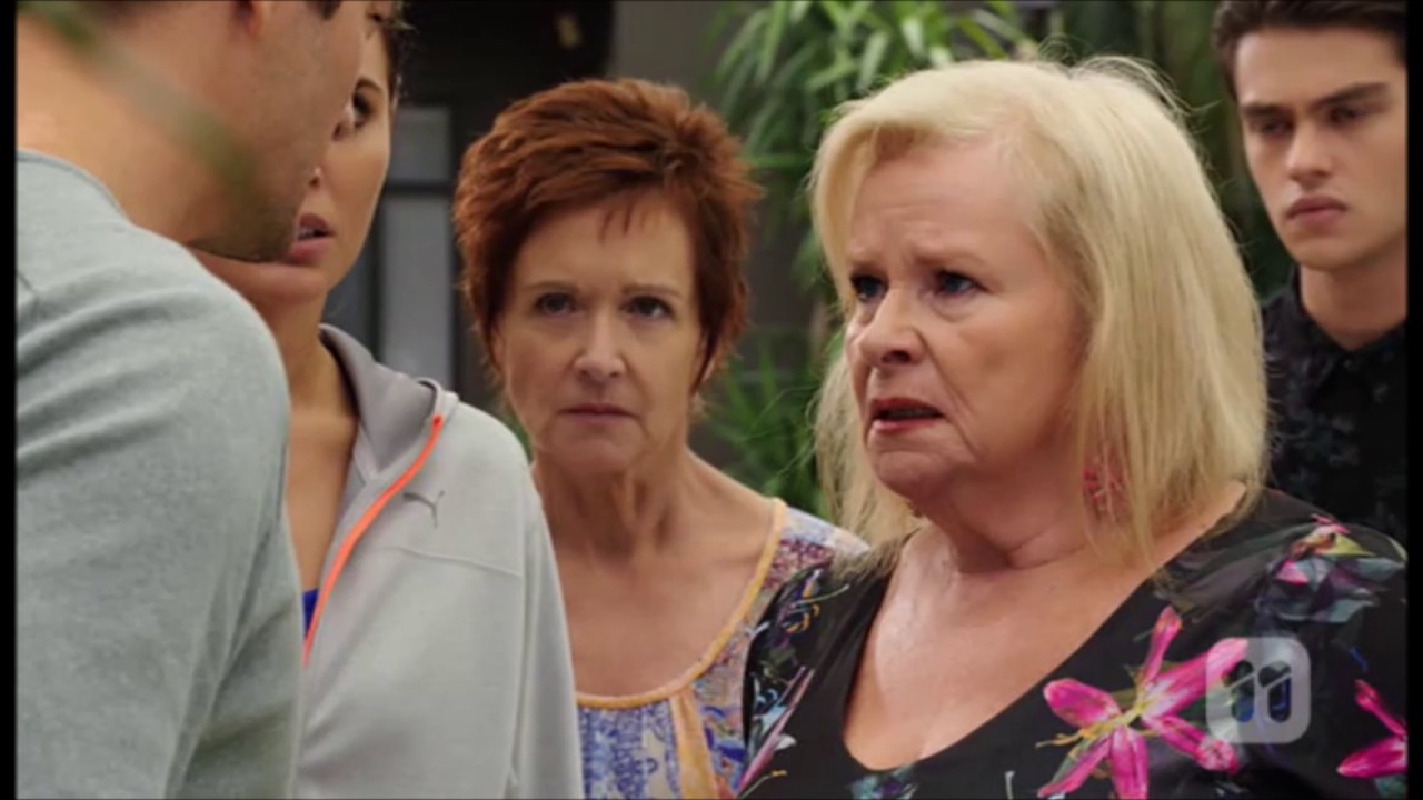 [Neighbours] 7628 Mark & Xanthe & Gary & Finn & Sheila & Elly & Susan ...