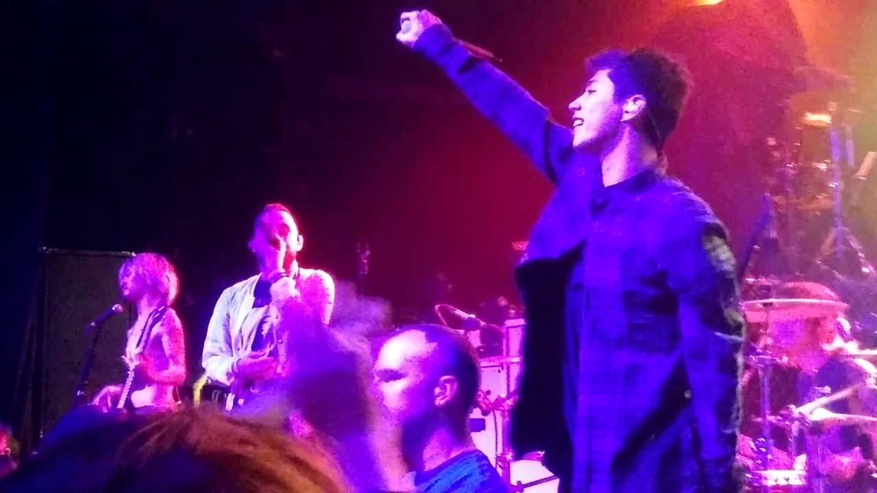 4/8/16 ONE OK ROCK Decision ft. Tyler Carter - YouTube