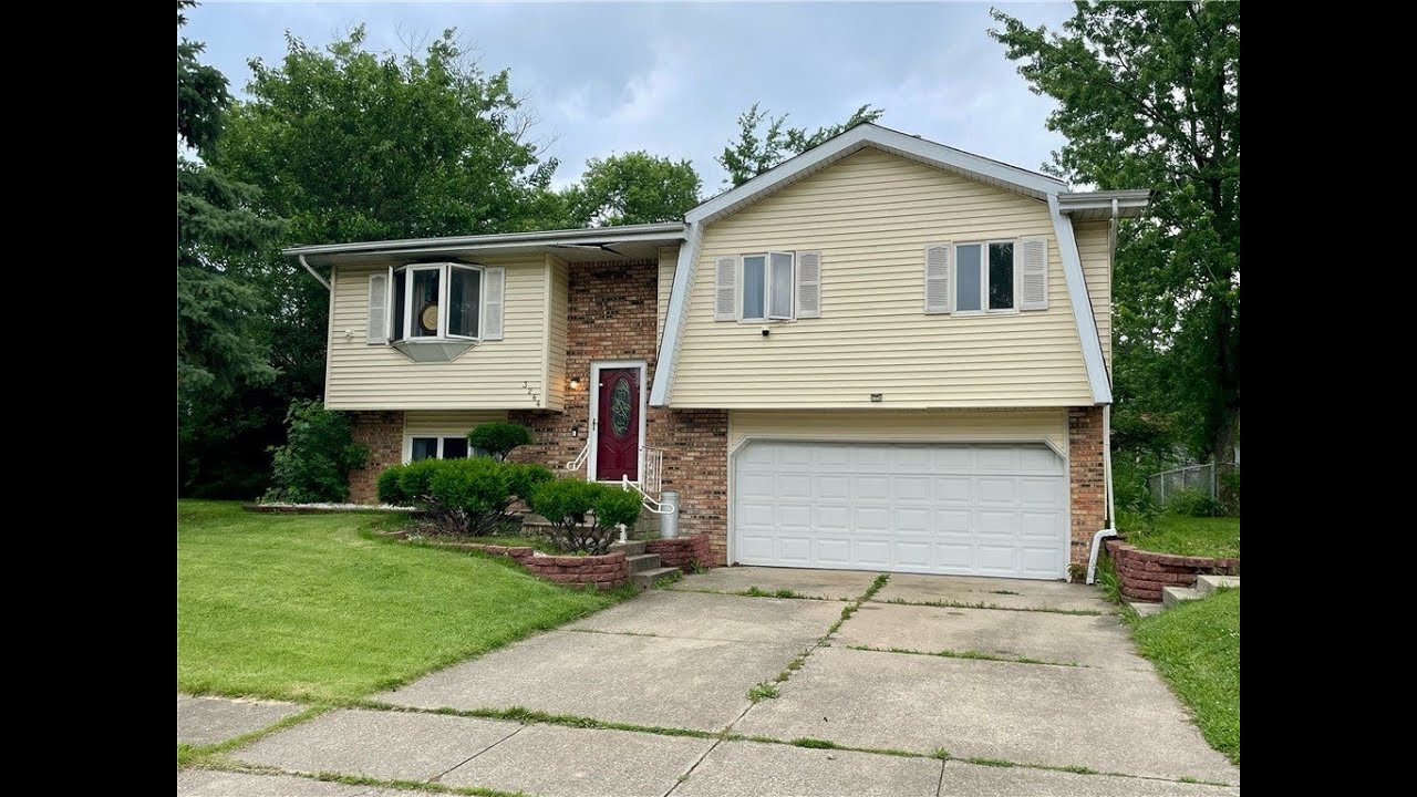 NEW LISTING: 3264 E Bluebird Drive Decatur IL 62526 - YouTube