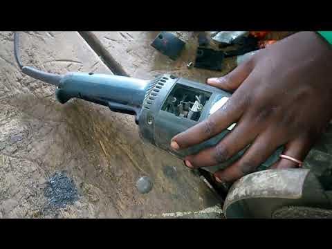 Changer le charbon d'une meule| Comment changer le charbon d'une meuleuse - YouTube