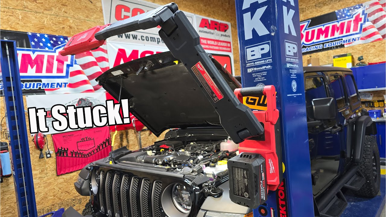 Milwaukee M18 Magnetic Extendable Boom Light Review 2129-20 # ...