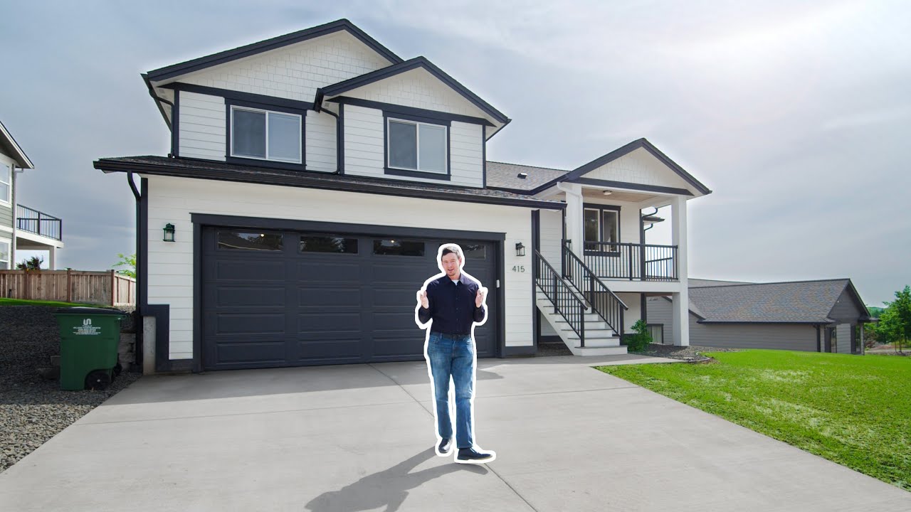 415 Southview Ave, Moscow, ID Walkthrough | HUGE Family Home With Tall ...