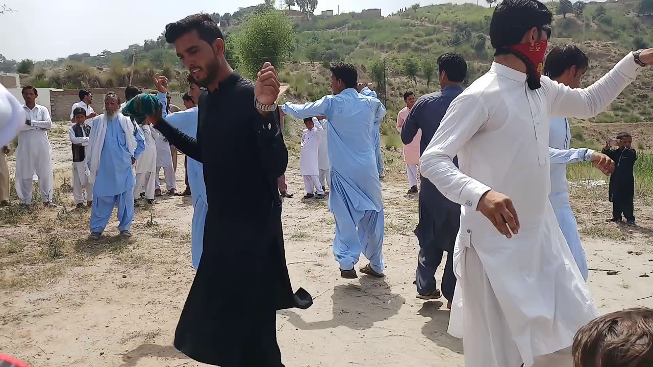 Khattak dance in karak - YouTube