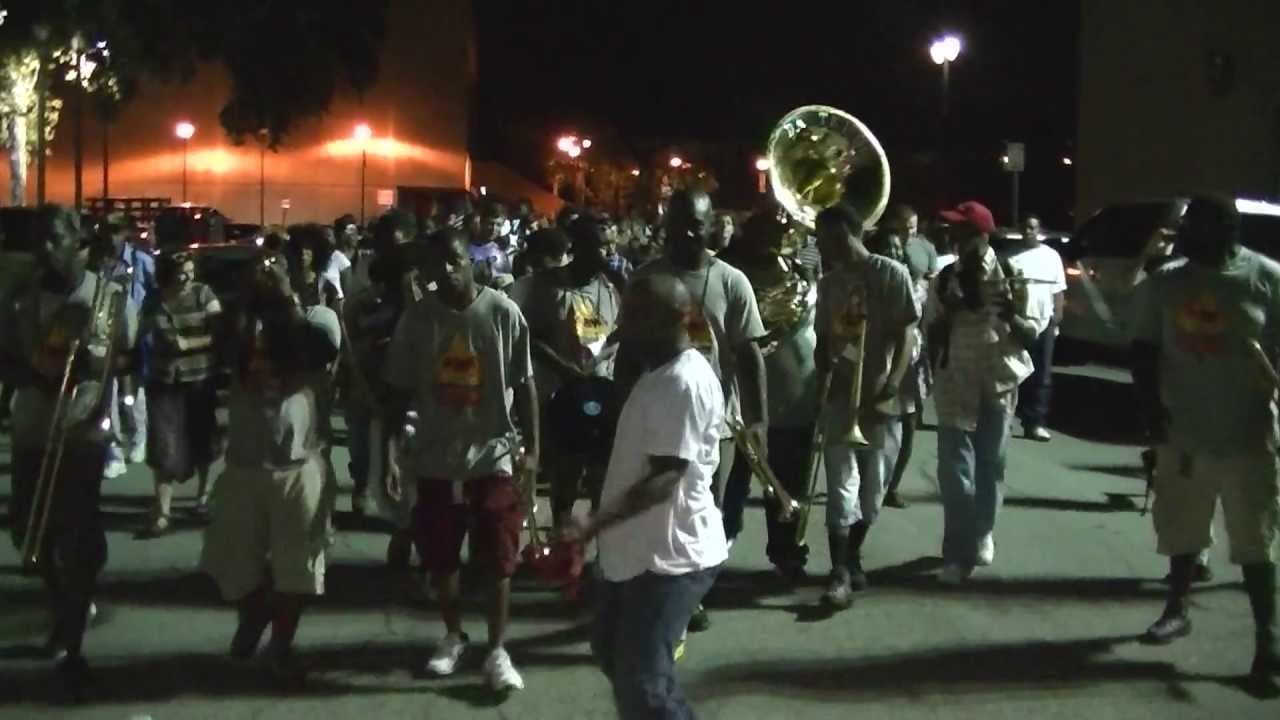 Jazz in the Park Week Four: Shamarr Allen - YouTube