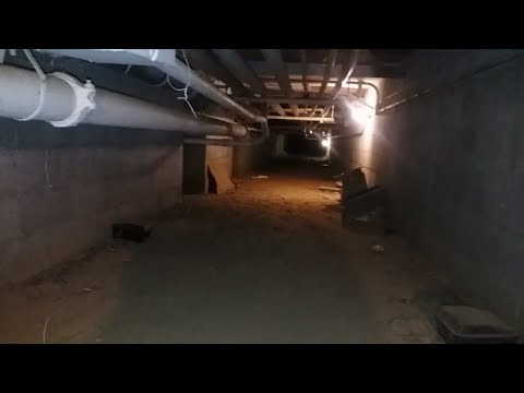 Ghost encounter in old building's crawl space - YouTube