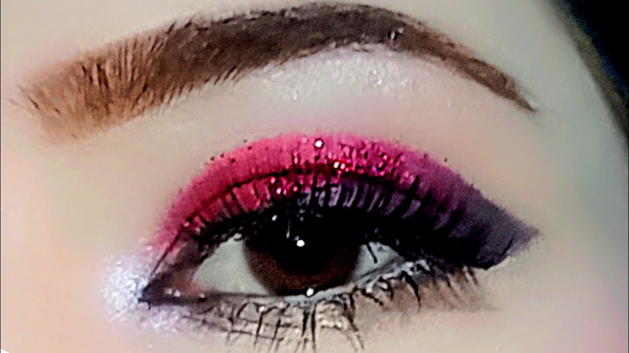 Red Velvet Eye Makeup | Full Tutorial | Quick Makeover - YouTube
