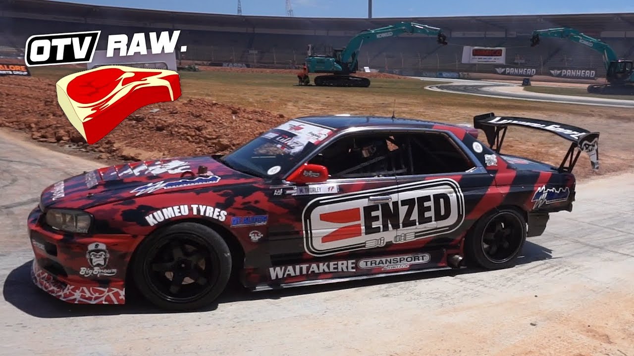 Michael Thorley 350kw RB25DET Nissan C33 Laurel - D1NZ R1 Tauranga 2019 ...