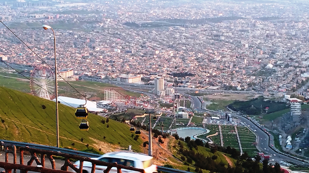 Honer Nazhat movie Chavi Land-Sulaimaniya جافي لاند - YouTube