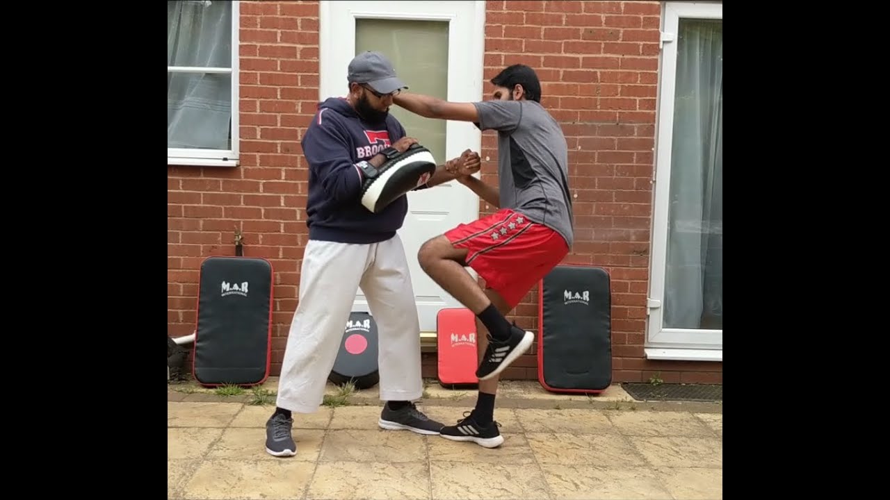 Elbow Counter to Knee (Countering and Entering Safely) - YouTube