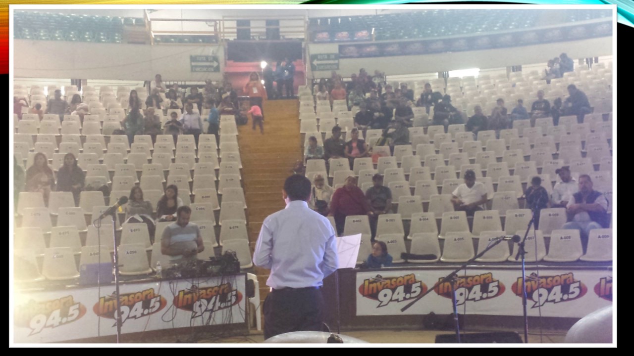 Presentación en el Palenque del Parque Morelos - YouTube