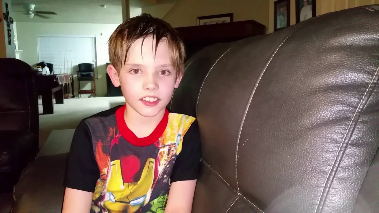 Austin singing taco song... - YouTube