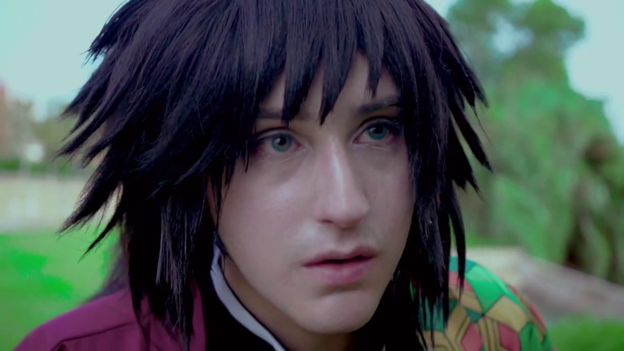Kimetsu no Yaiba Cinematic Cosplay Video | "Gurenge" Vocal Cover - YouTube