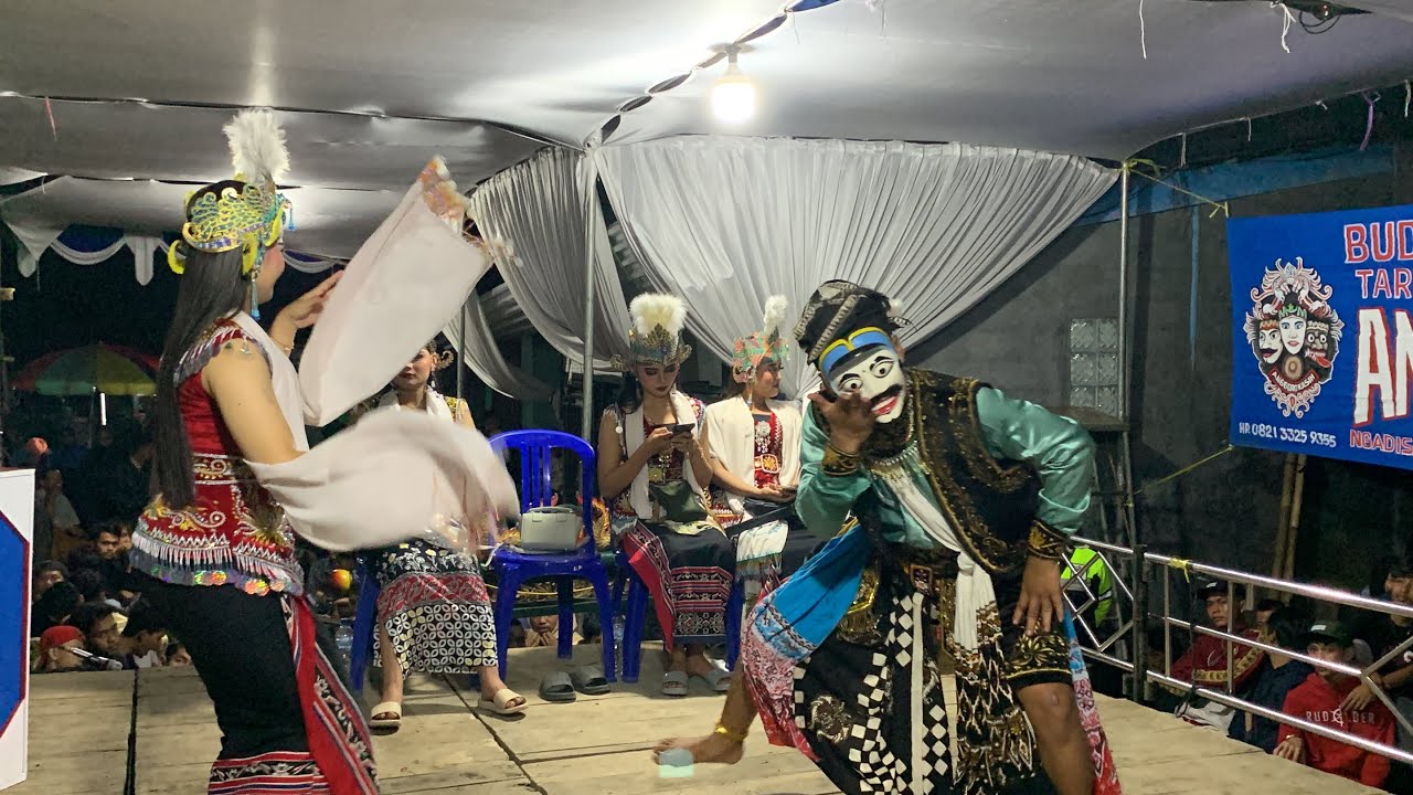 Tari Topeng Kembang Jeruk Muwer baee!! Bayu ANGGORO KASIH Ngadisari ...