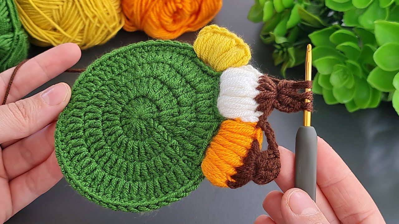 SUPER BEAUTIFUL😉MUY BONİTO🥰Very Easy Crochet Pumpkin Coaster for ...