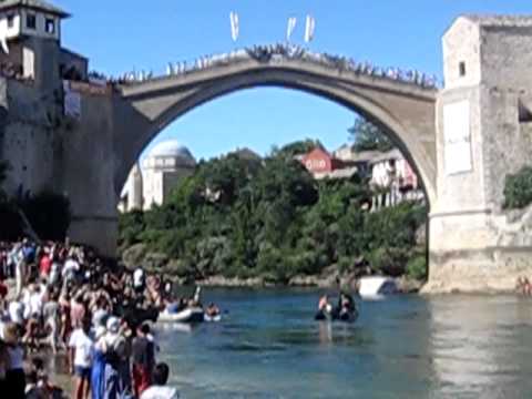 Mostar, Bosnia - Bridge Diving Competition 2010 - YouTube