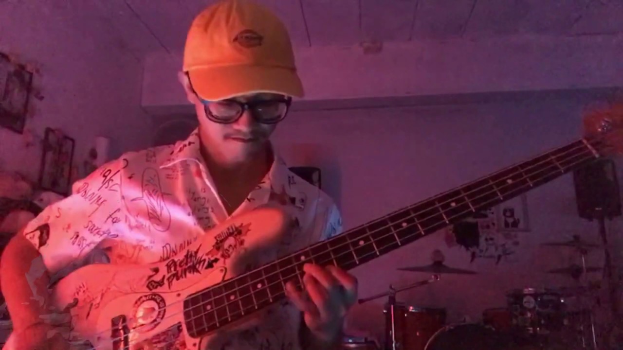 1 minute of 5 Punk rock & Pop punk Song that bass line up on intro. Ep ...