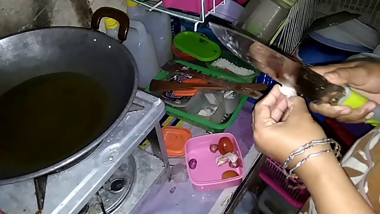 Tuli-Tuli has Buton tengah - YouTube