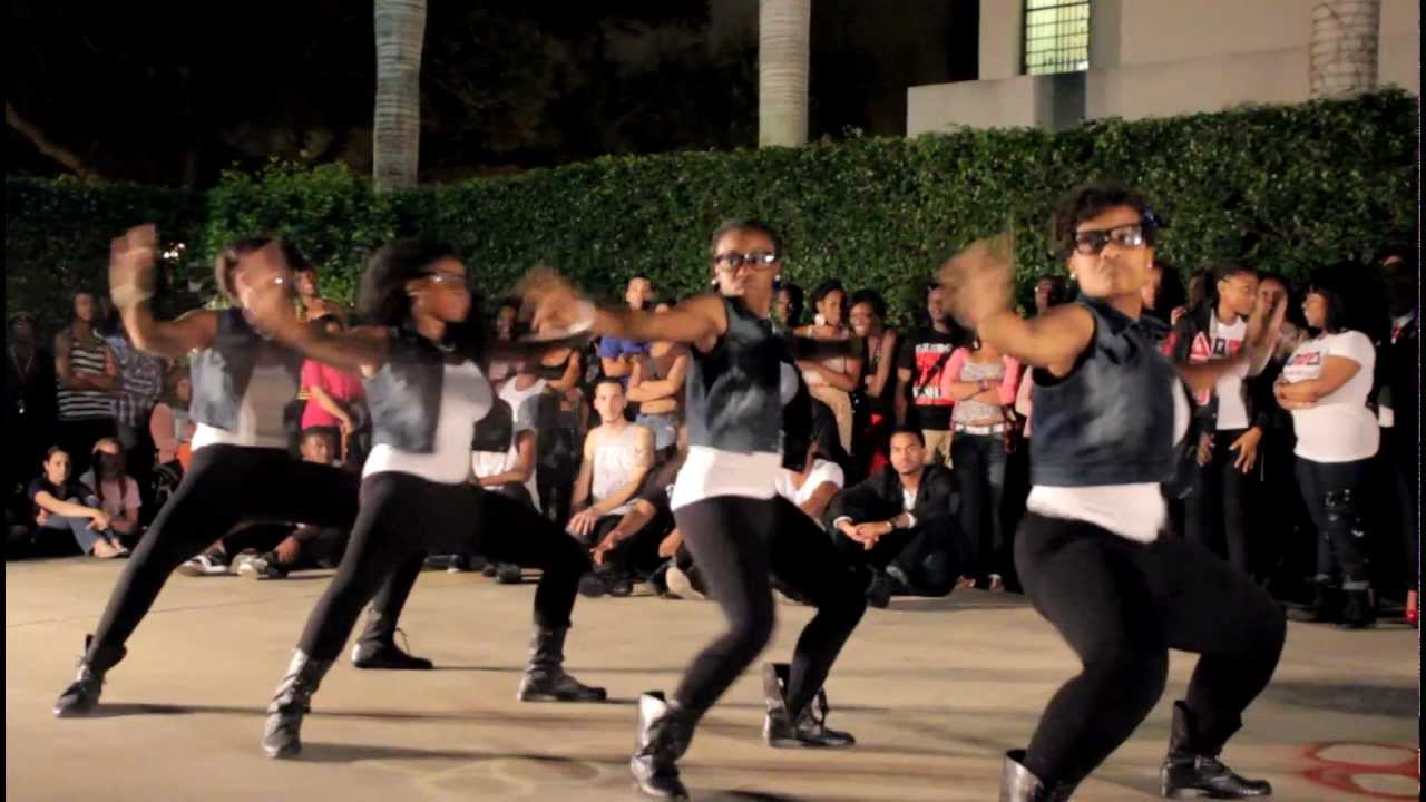 FAU NPHC Stroll Off- Zeta Phi Beta (1st Place) - YouTube