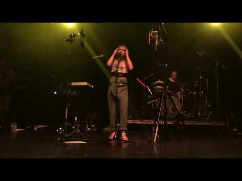 Hayley Kiyoko-Let it Be (new song nov 4)