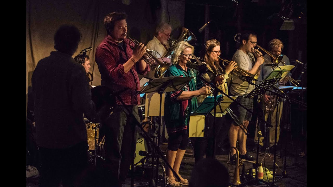 SNAKE MUSIC BY BEN HIGHAM PERFORMED BY THE BRASS MONKEYS - YouTube