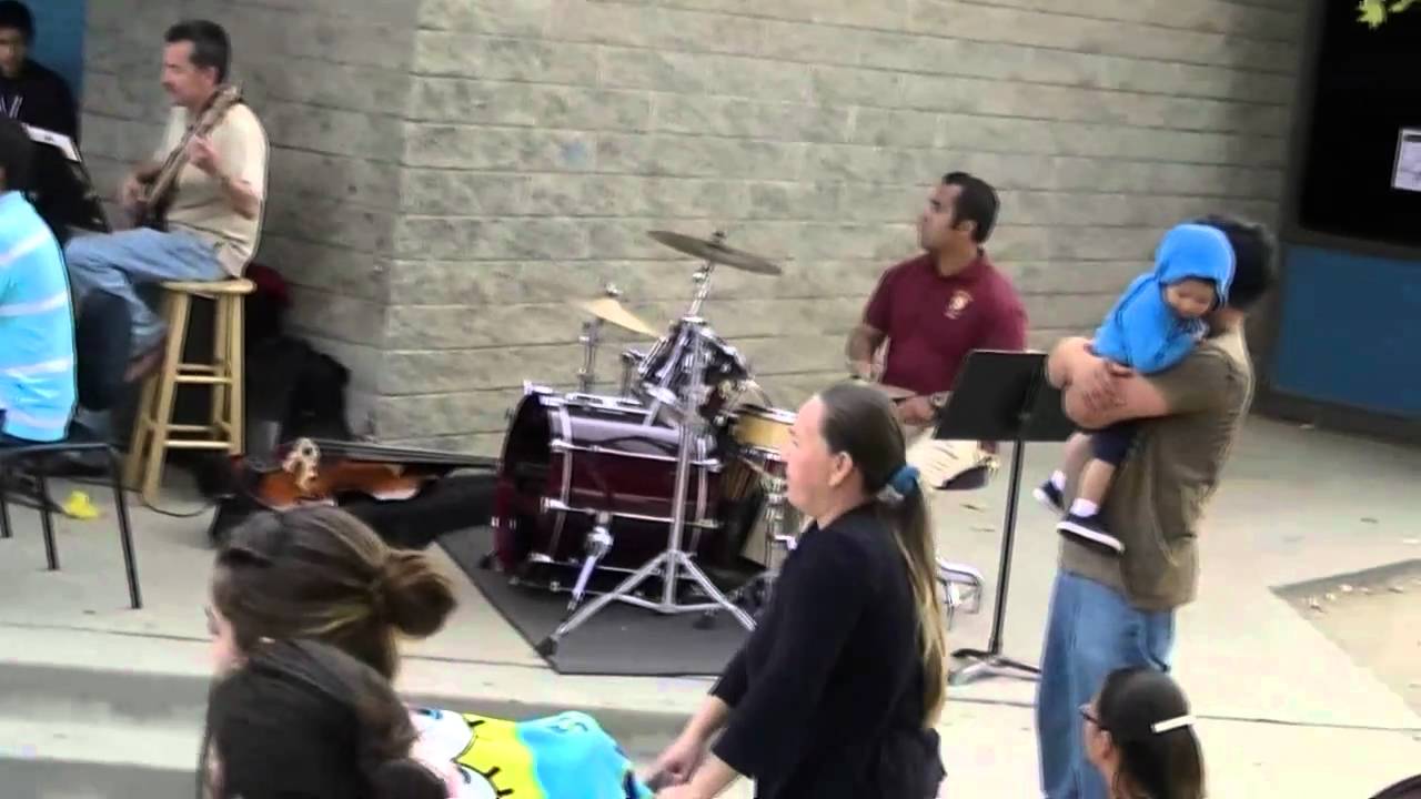 concierto de josias spurgeon school 09 10 6 - YouTube
