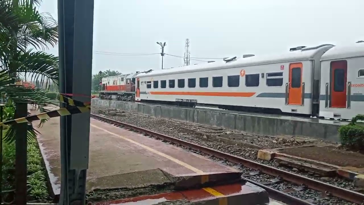 kereta api Walahar Ekspres, kereta api Argo Sindoro tambahan Dan kereta ...