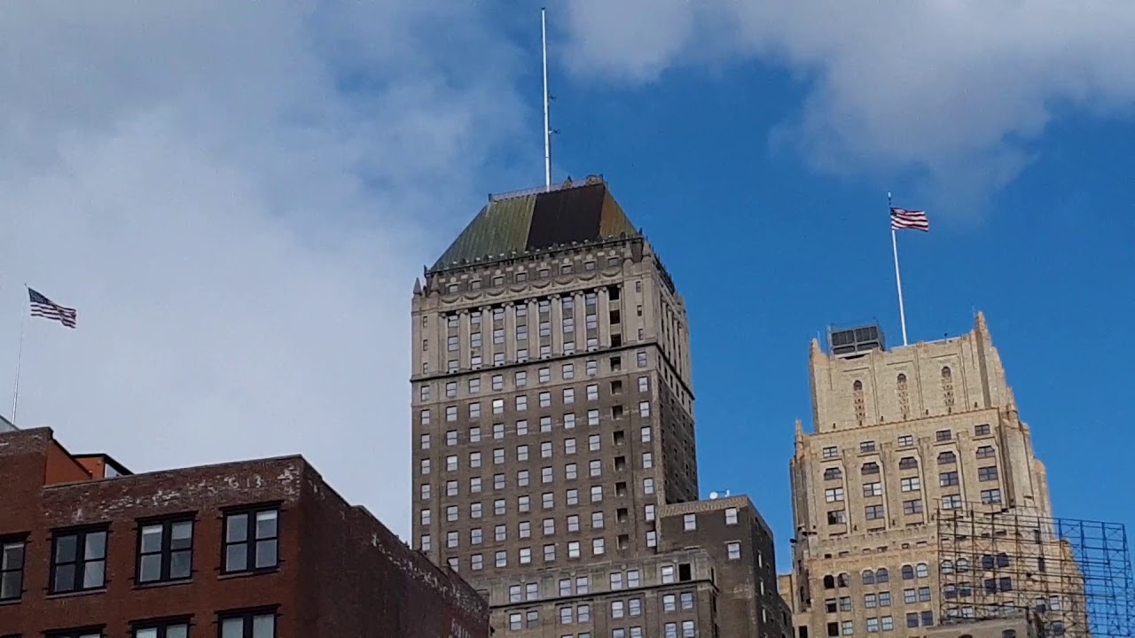 Newark, NJ up-close - American flags proudly waving, January 19, 2021 ...