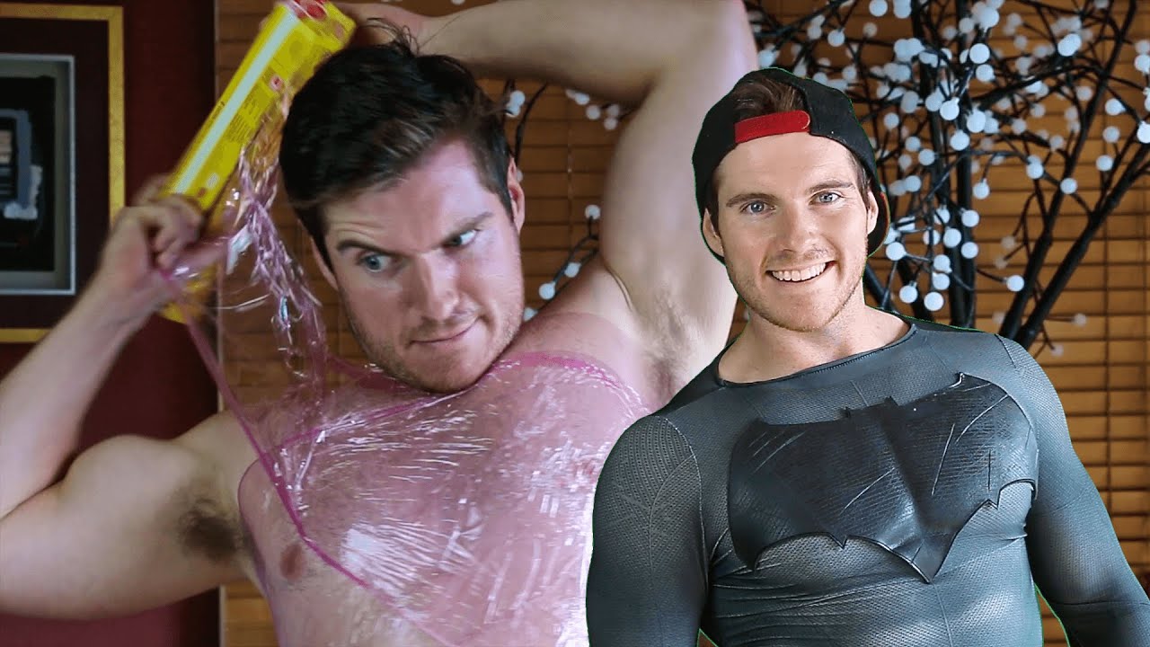 "How To" Attatch a Batfleck Chest Emblem to a Bodysuit! - YouTube