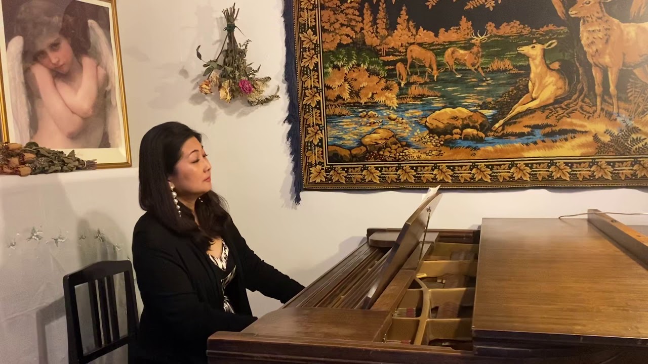 Ave María by W.Gomez Asako Tamura アヴェマリア W. ゴメス 田村麻子 - YouTube