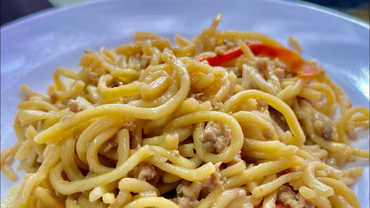 Pancit miki #pansitmiki #miki #fyp #cooking #mukbang #follow #homecook ...