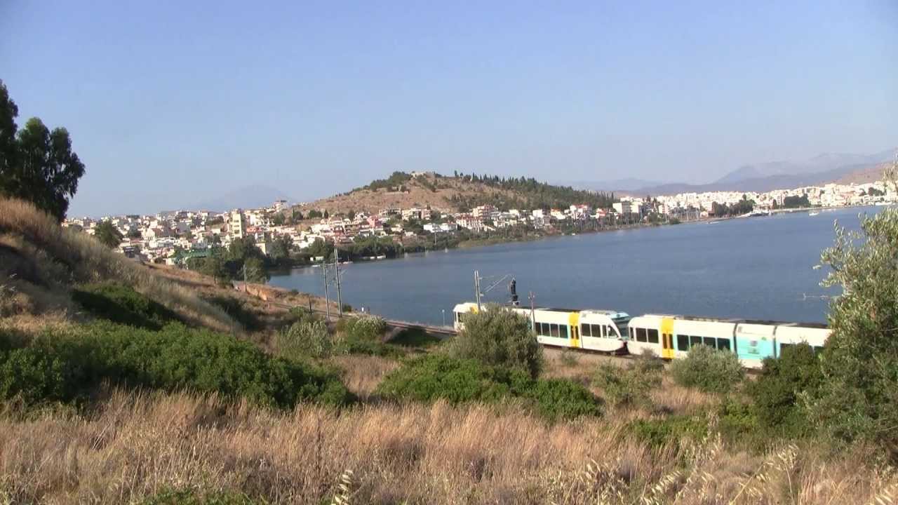 GREEK TRAINS AT CHALKIS - YouTube