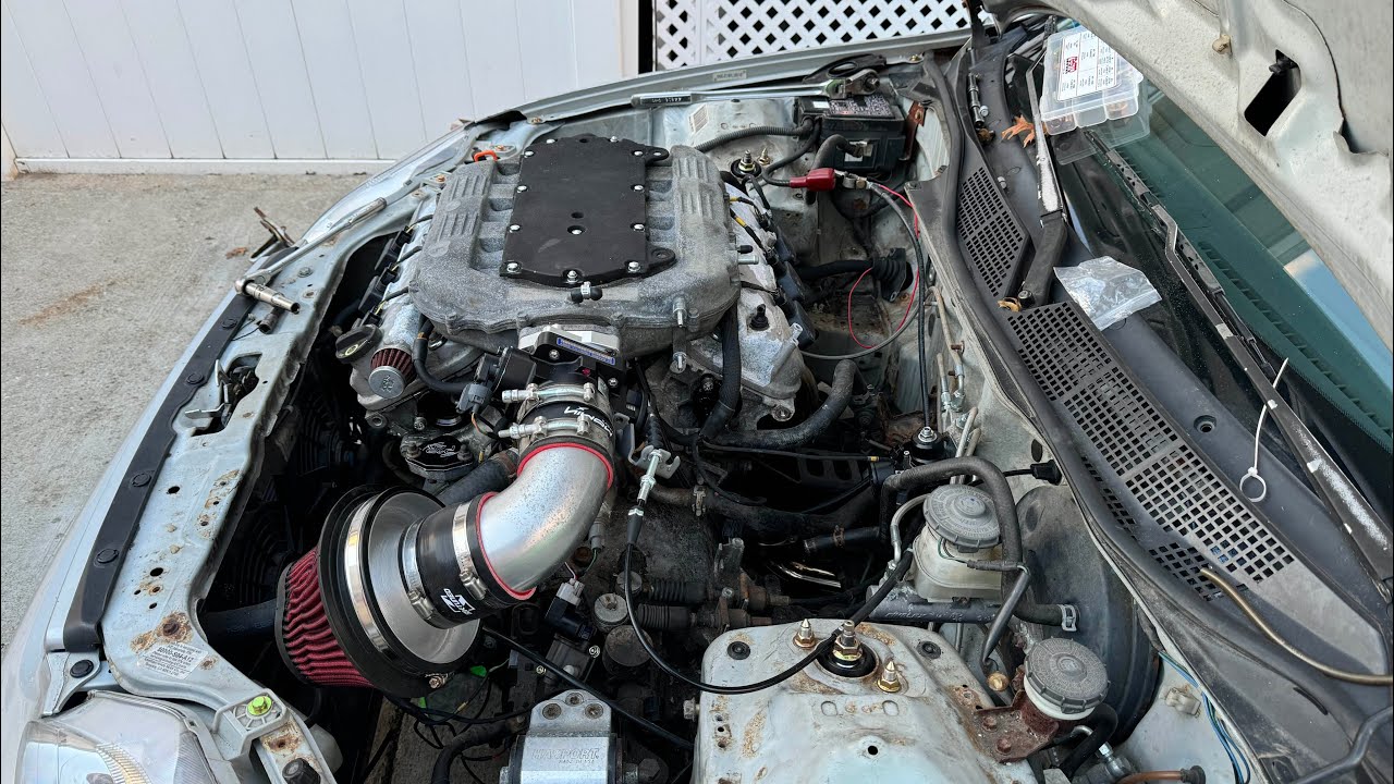 The J32 swapped EK hatch gets a J37 intake manifold - YouTube