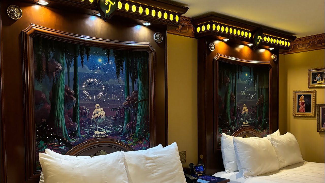 The ONLY Princess Themed Room @ Walt Disney World - The Royal Guest ...