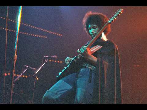 Parliament-Funkadelic - Red Hot Mama (Live 1977 Earth Tour Vault)