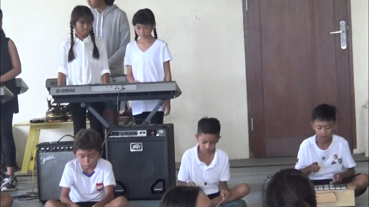 Something In Dminor ( orff and keyboard composition ) Class 5 - YouTube