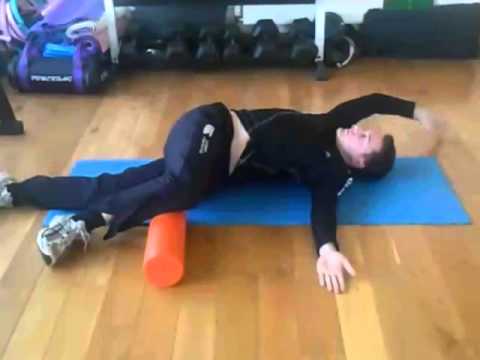 Mobility - Side-lying 'windmills', thoracic rotation - YouTube