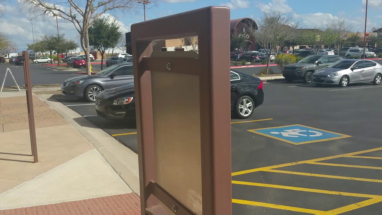Lame Security Guard & UPS Store - YouTube