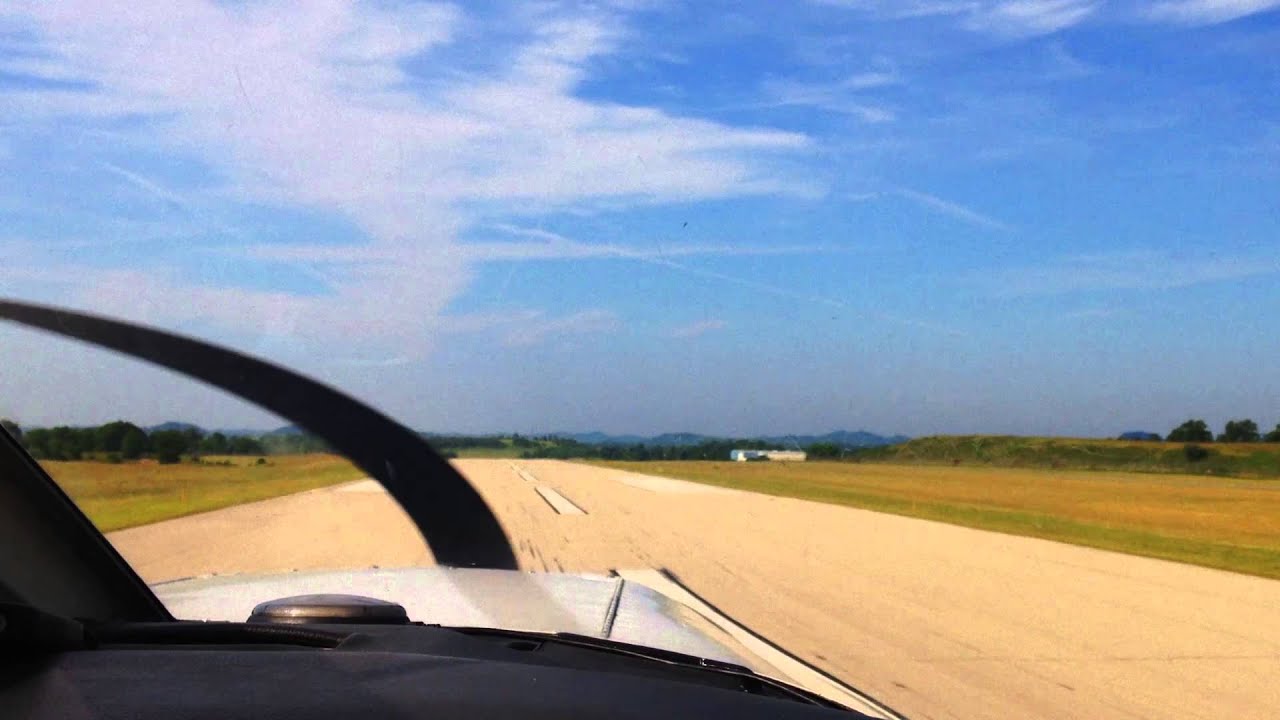 iPhone rolling shutter and a plane propeller! - YouTube