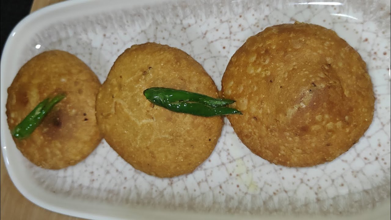 khasta kachori recipe -aloo masala kachori 😋|perfect fooli hui kachori ...