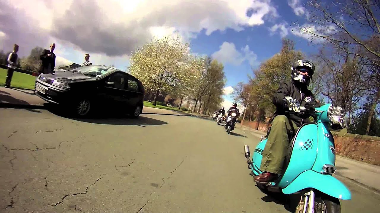 Manchester Lyons Scooter Club Ride Out April 2013 Lambretta Vespa - YouTube