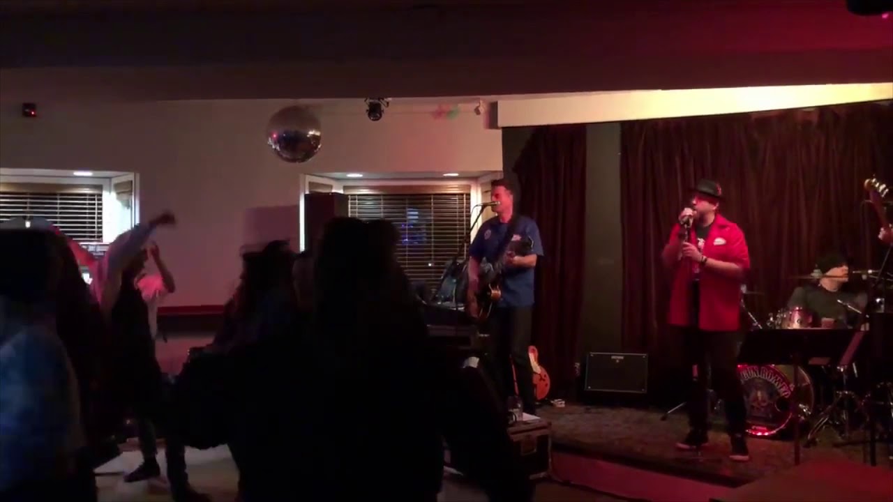 Six Gun Romeo, What I like About You, Fan Shot, Dukes Pub, Chilliwack ...