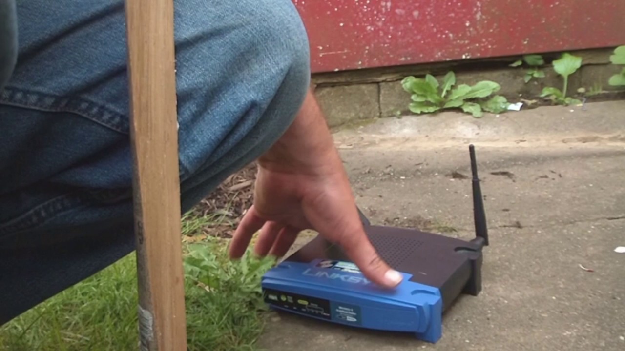 Destroying a Linksys router - YouTube