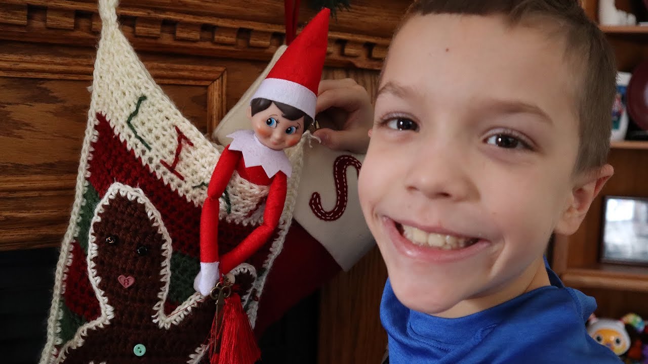 Elf on the Shelf Found a Key Inside a Secret Book! Another Secret ...