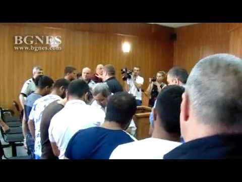 Арестите се пълнят след инцидента в Асеновград