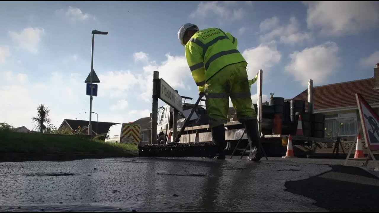 KCC Highways: Footway resurfacing - YouTube