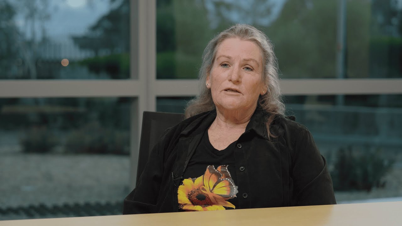 Neuroendocrine Cancer Symptoms: Vox Pop with patient Kelly Dillon - YouTube