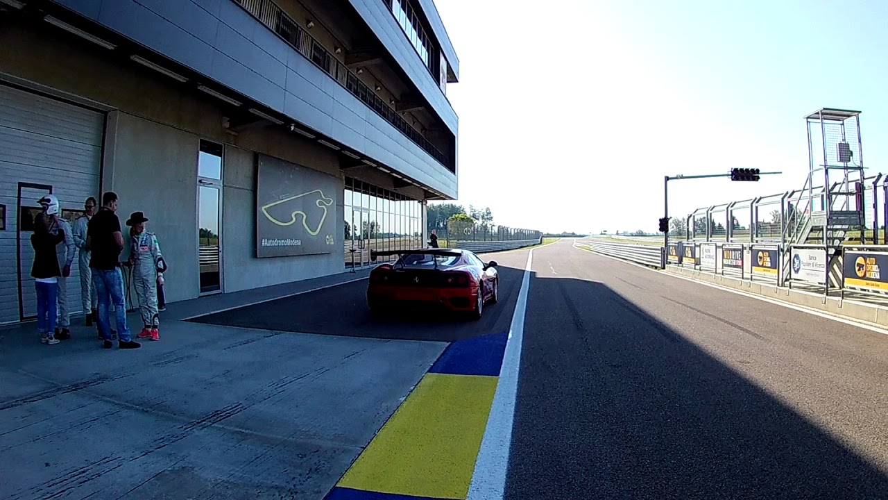 FERRARI 380 modena #Autodromodimodena - YouTube