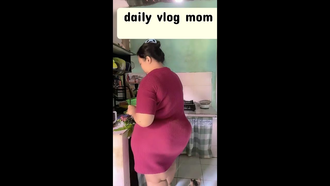 daily vlog cooking vegetables in the kitchen for children's lunch - YouTube