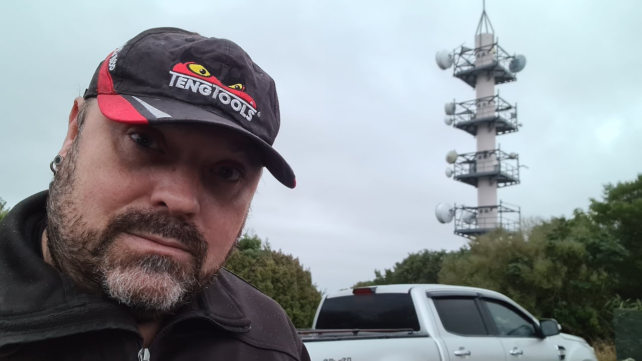 Andy Mechanic is live! Still on the road, Pie, chat & mission log ...