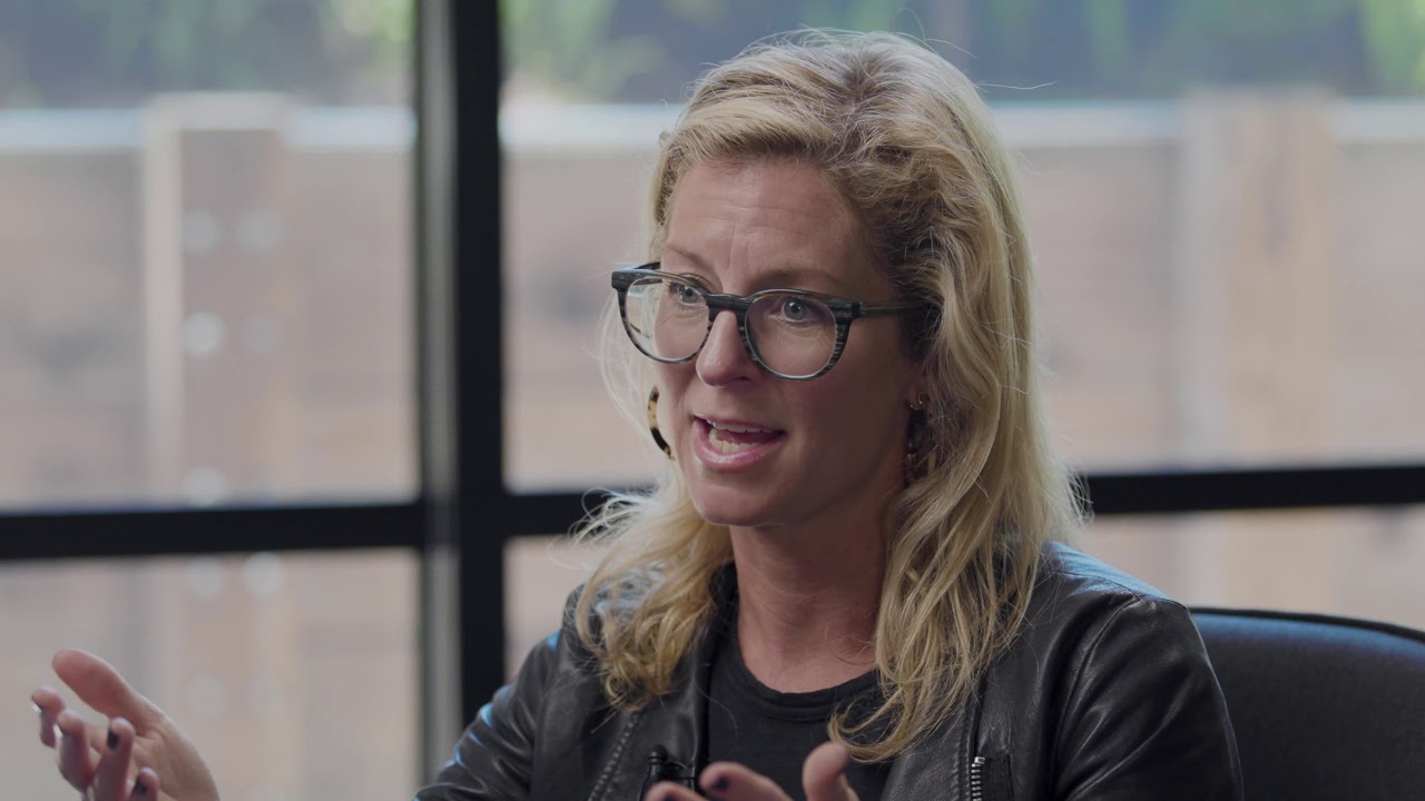 How PwC uses data to retain high-performing employees - YouTube